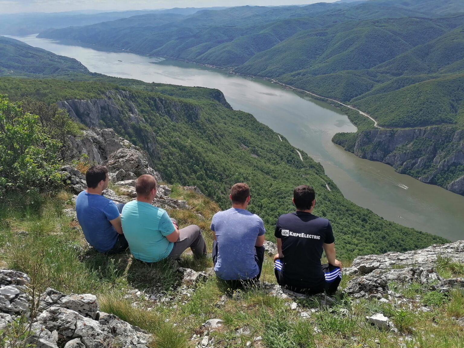 Đerdapska klisura-Planina Miroč-Vidikovac Ploče-Veliki Štrbac-Donji ...