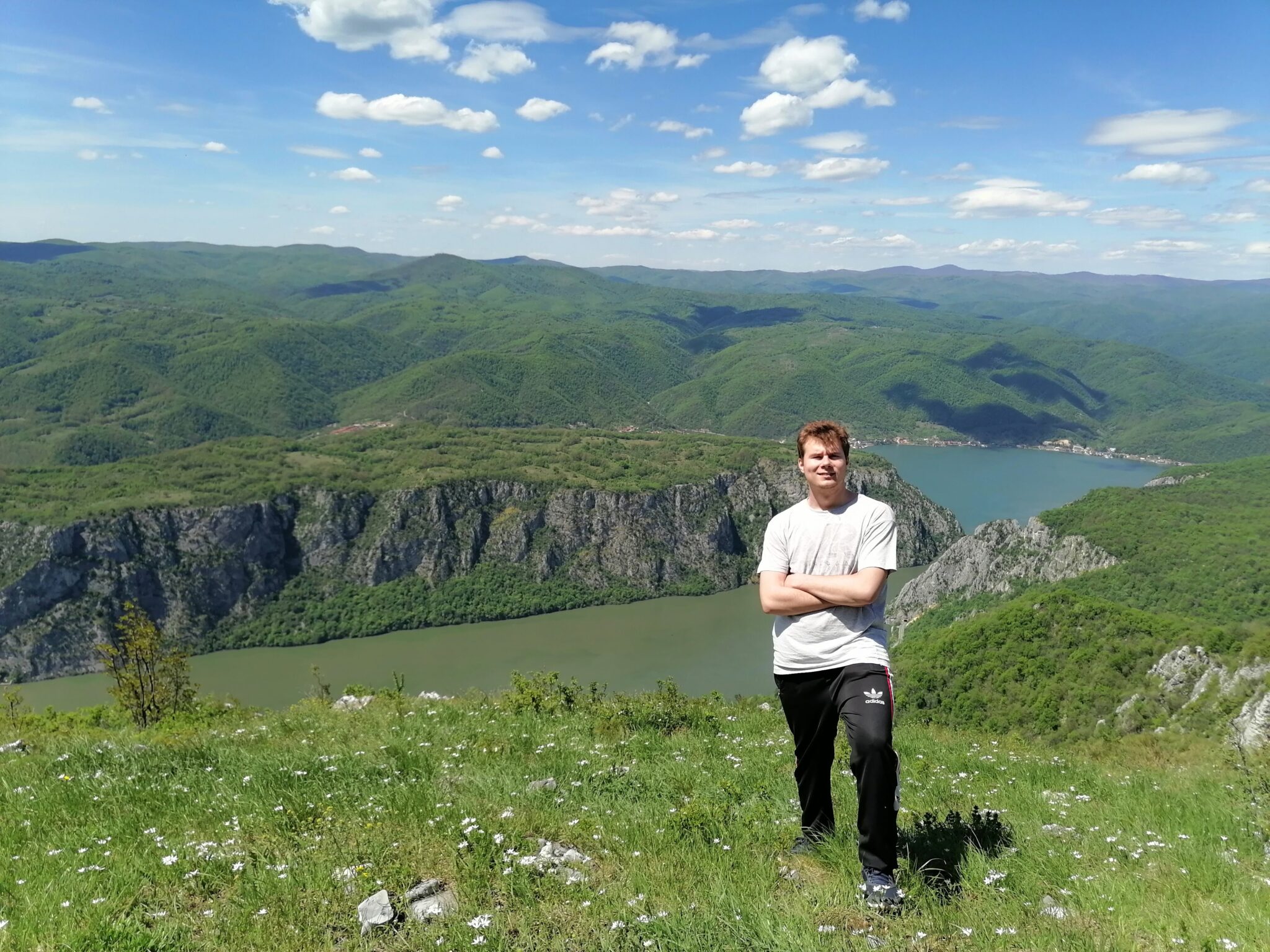 Đerdapska klisura-Planina Miroč-Vidikovac Ploče-Veliki Štrbac-Donji ...